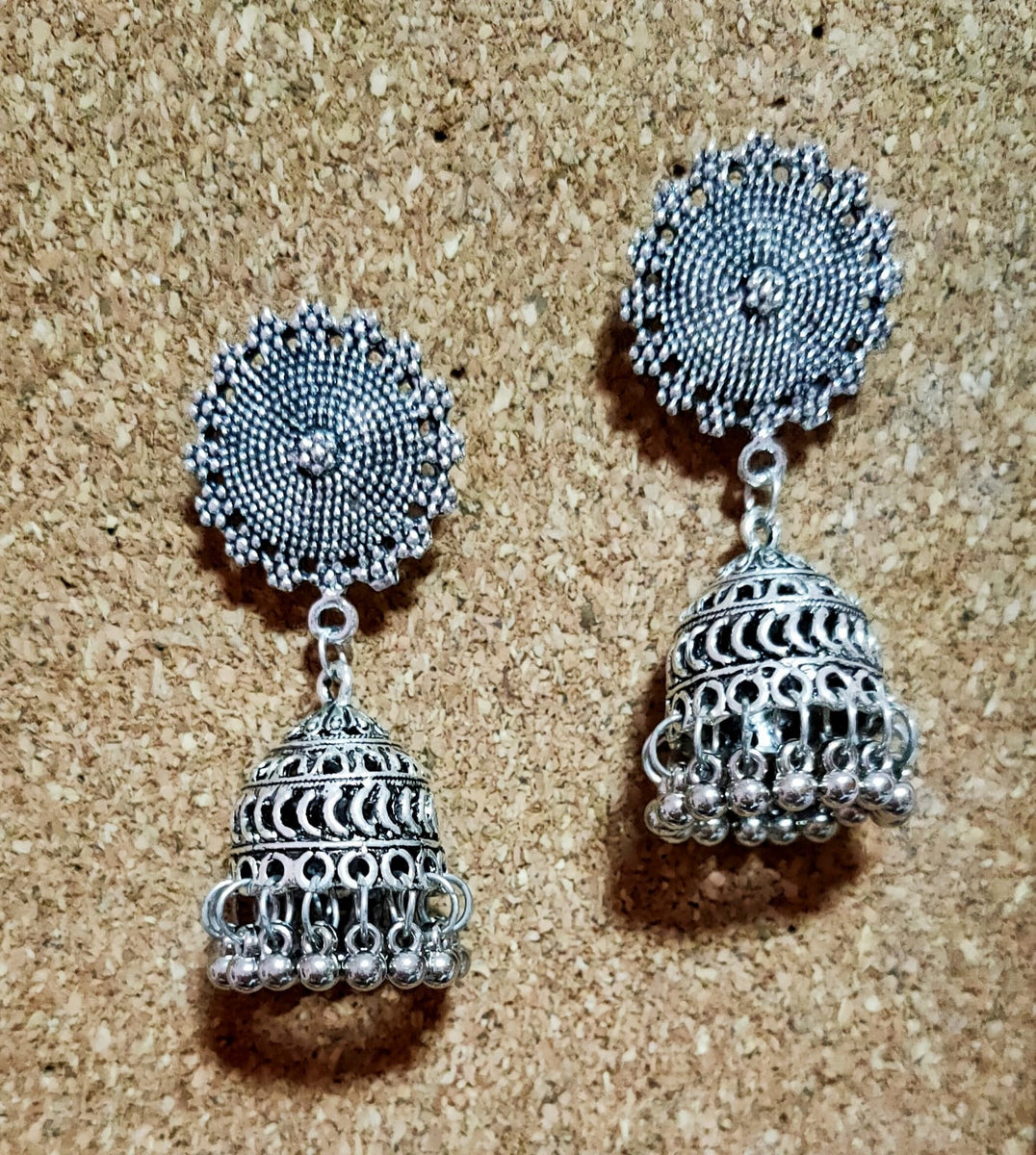 Earrings - Dangling Silver Jimikki [Available] – Navastrani Boutique